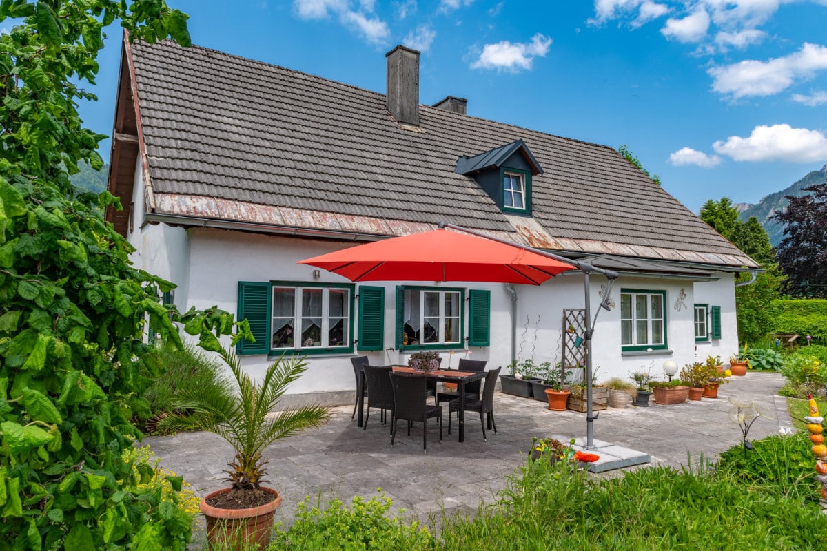 Seltenheit: Gemütliches Einfamilienhaus mit großem Grundstück in TOP ...